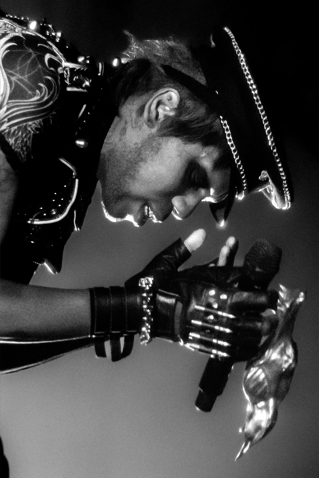 Yves Tumor Sends Audience Into Divine Chaos at Atlanta Show - Good Guys ...