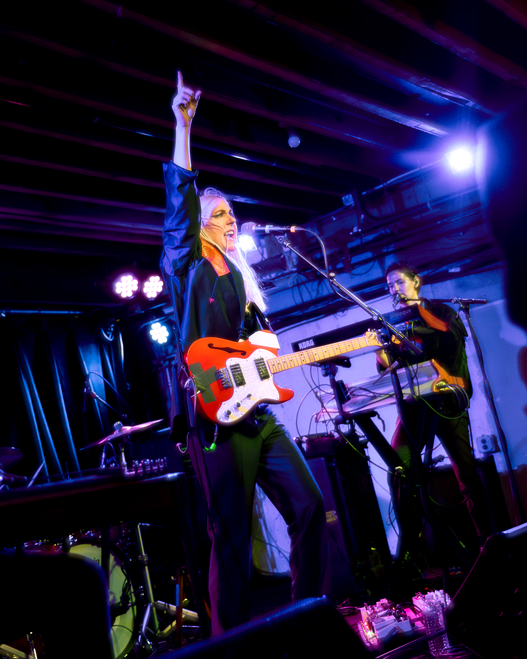 TORRES Radiates Fearless Confidence at Intimate Valley Bar Show in ...